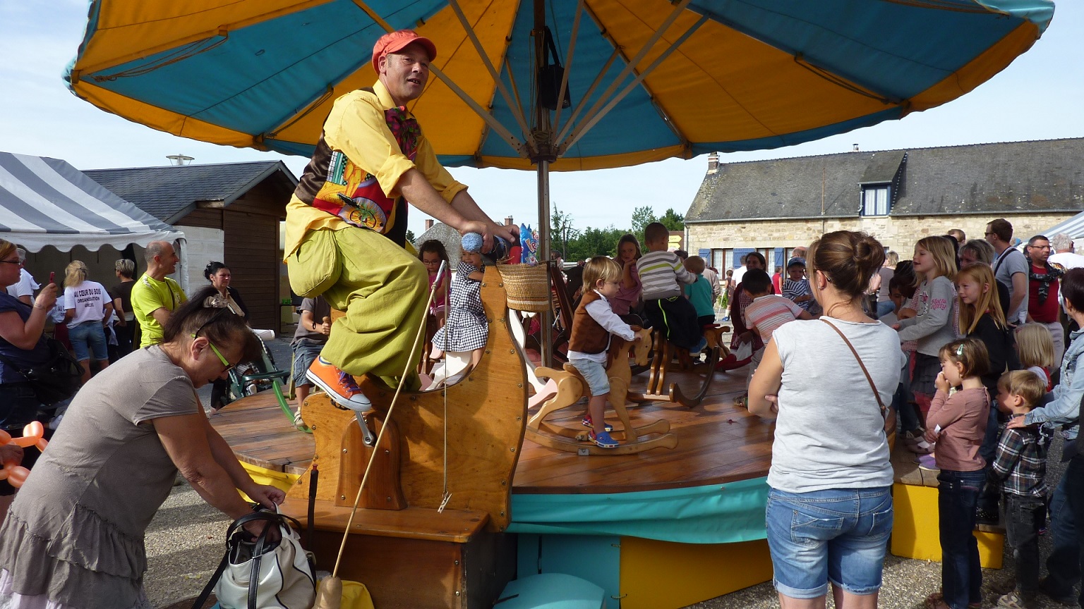 Urcel / Vallons d’Anizy / Aisne. Fête du bois. : FETE DU BOIS 2013