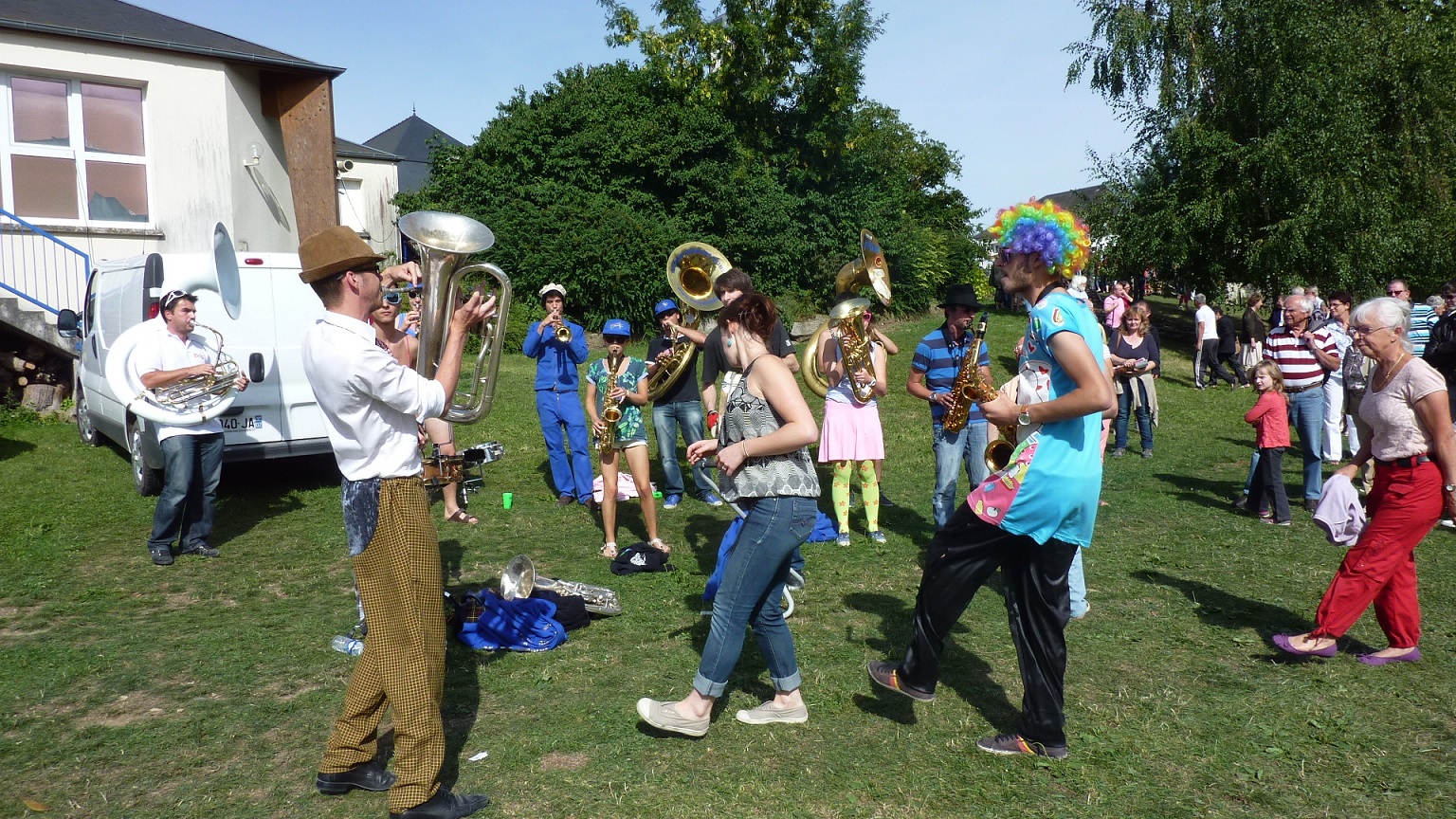 Urcel / Vallons d’Anizy / Aisne. Fête du bois. : FETE DU BOIS 2013